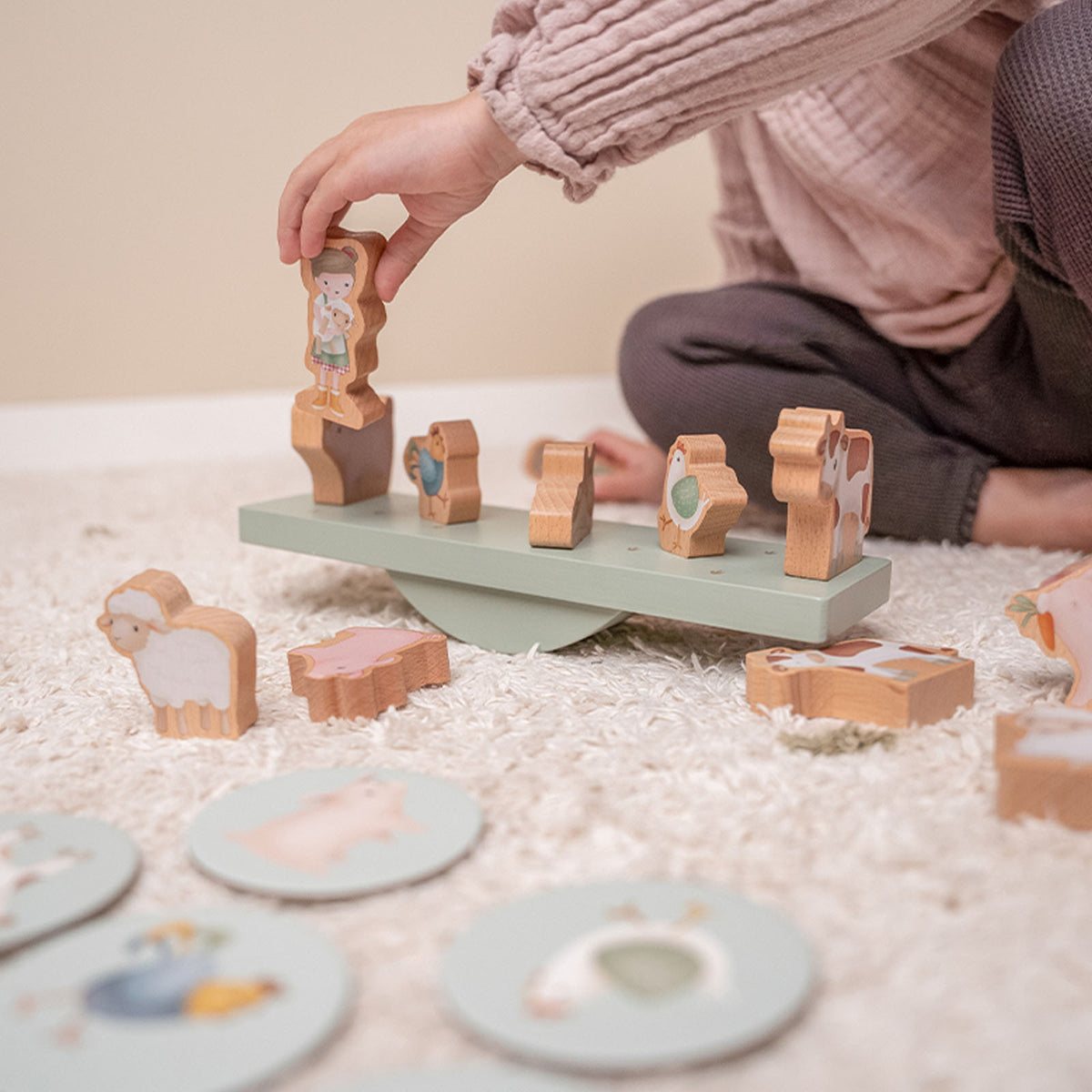 Little Dutch – Page 4